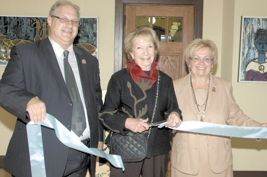 Inauguration de la salle Monique-Dumaine-Bourque - Claudia Collard ...